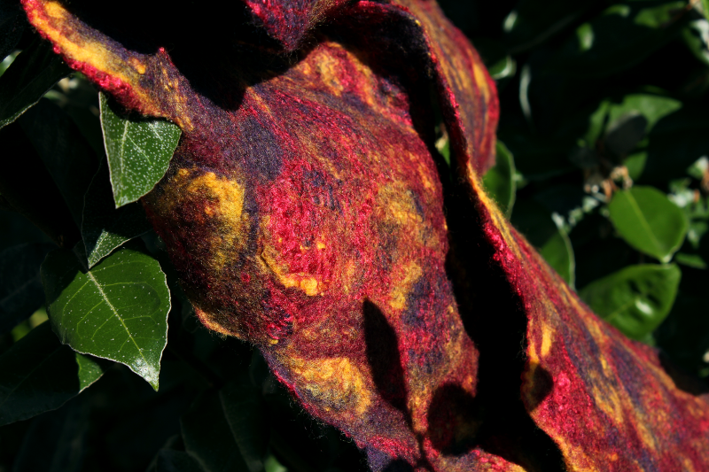 Les collections de sculptures, de bijoux et d'accessoires de Yoëlys